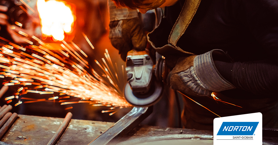 ¿Cuál es la forma correcta de uso de un disco de desbaste?