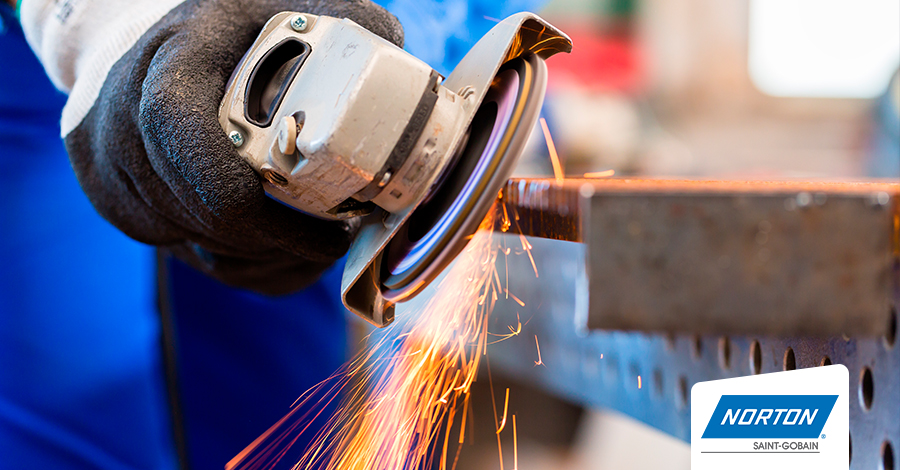 ¿Cuál es la forma correcta de uso de un disco de desbaste?