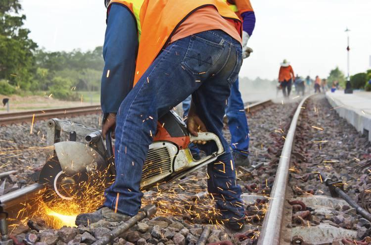 Ever wondered how a rail track is repaired? | Norton Abrasives | UK